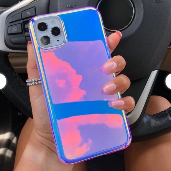 Velvet Caviar | Accessories | Velvet Caviar Iridescent Nebula Iphone ...